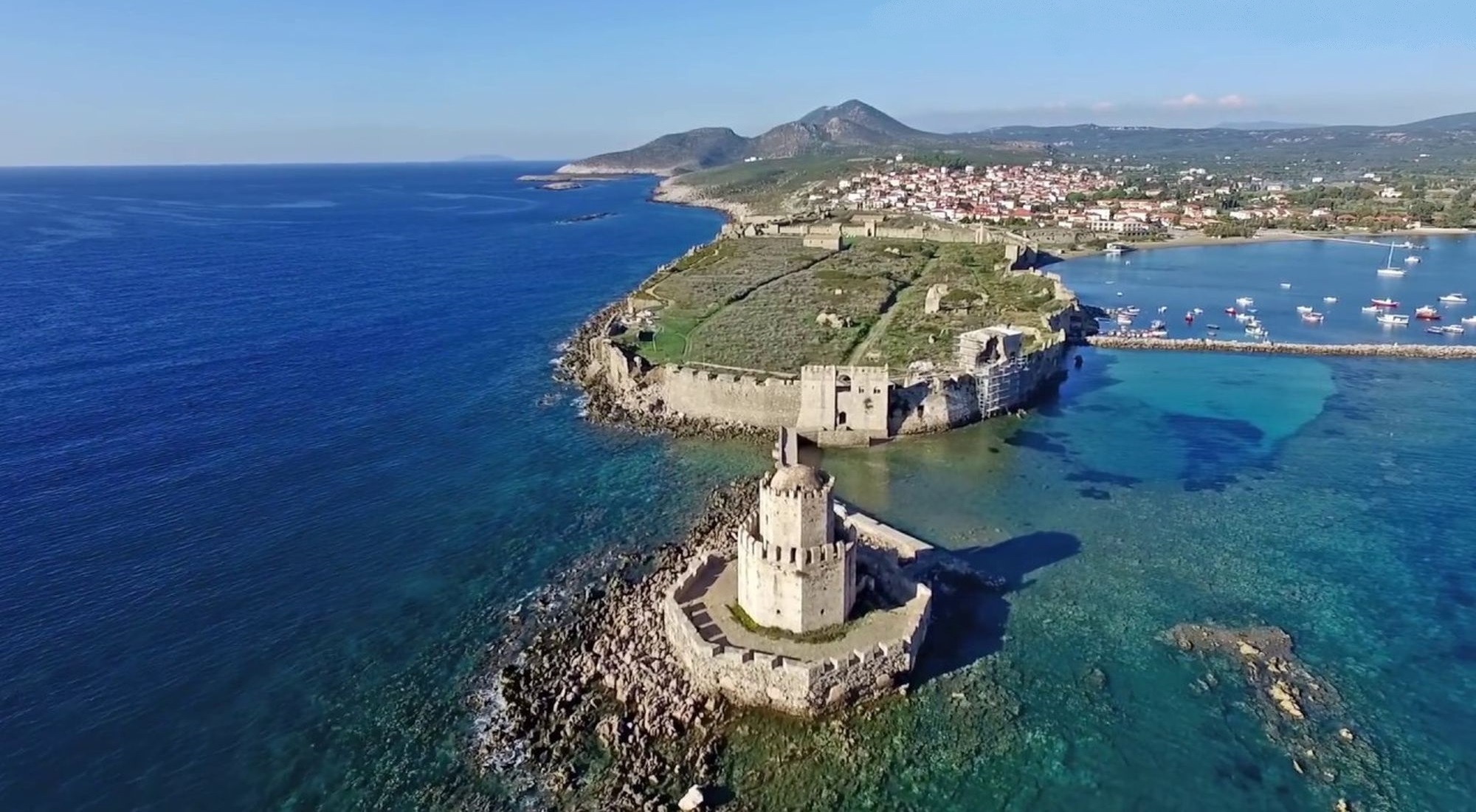 Κάστρο Μεθώνης - stonebayhouses.gr